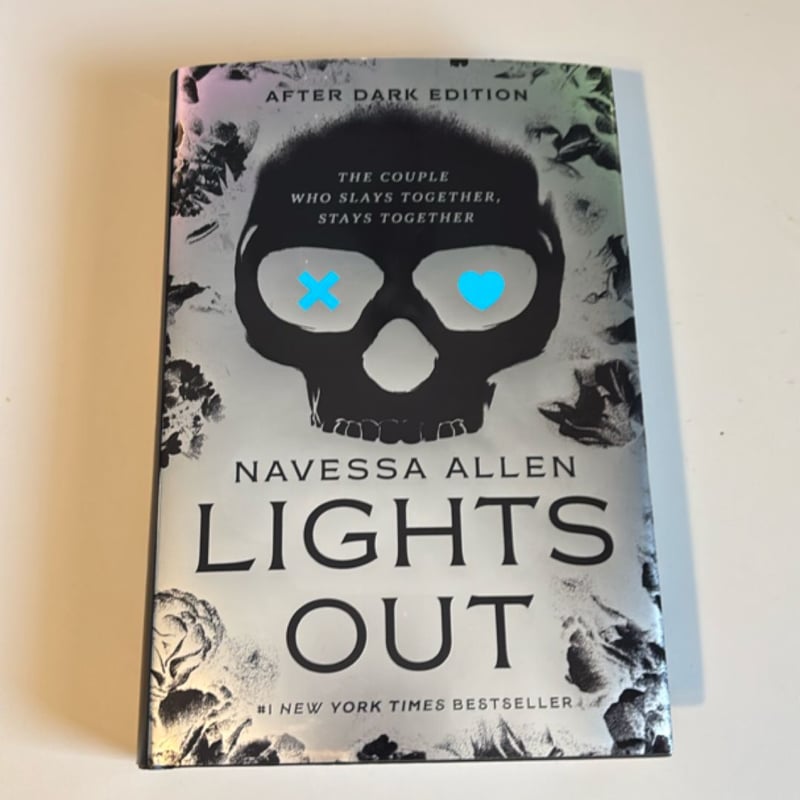 Lights Out by Navessa Allen, Hardcover | Pangobooks