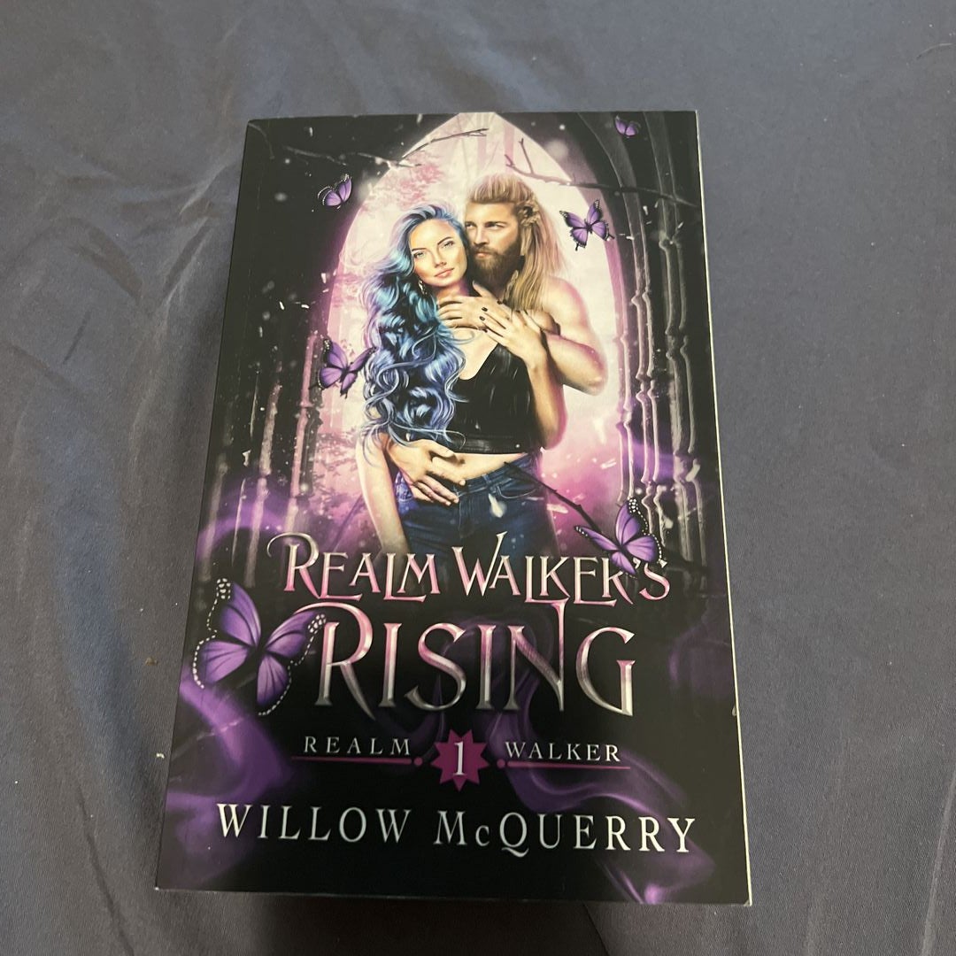 Realm Walker's Rising by Willow McQuerry, Paperback | Pangobooks
