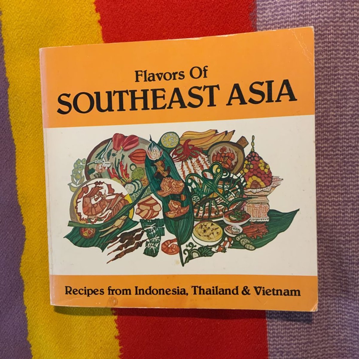 Flavors of Southeast Asia by Maudie Horsting, Paperback | Pangobooks