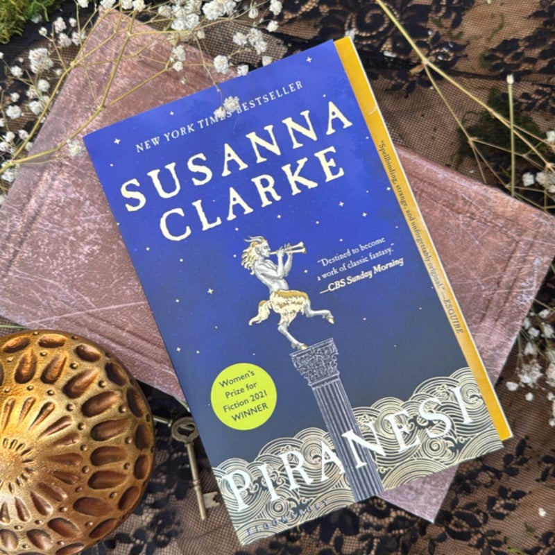 Piranesi by Susanna Clarke, Paperback | Pangobooks