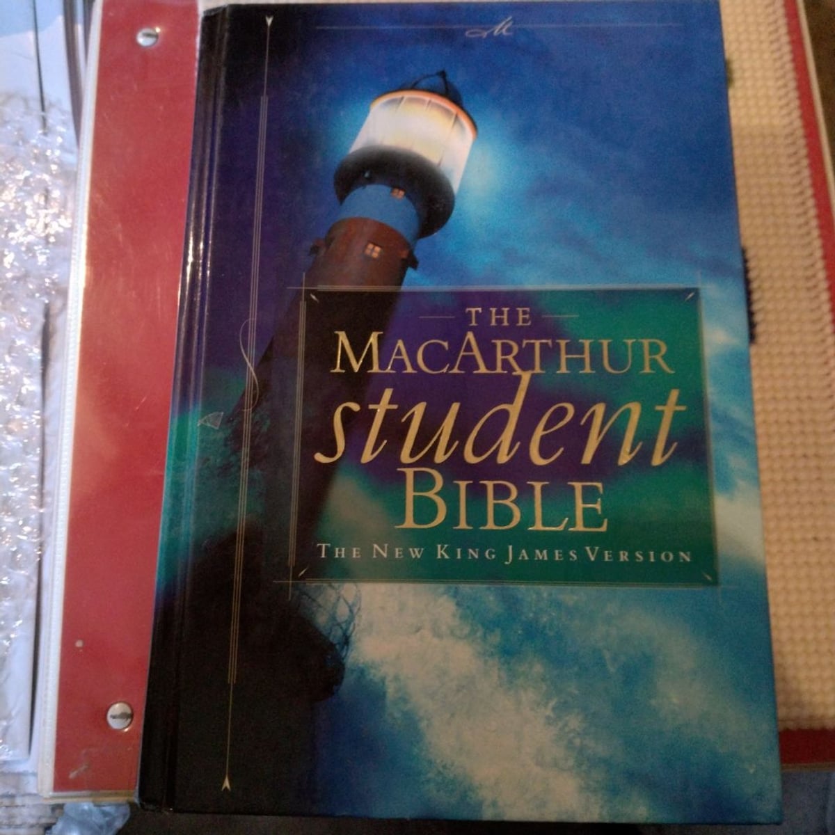 The MacArthur Study Bible by John MacArthur