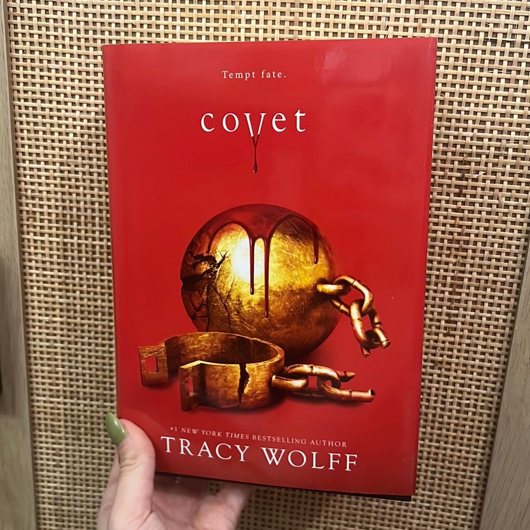 Covet by Tracy Wolff, Hardcover | Pangobooks