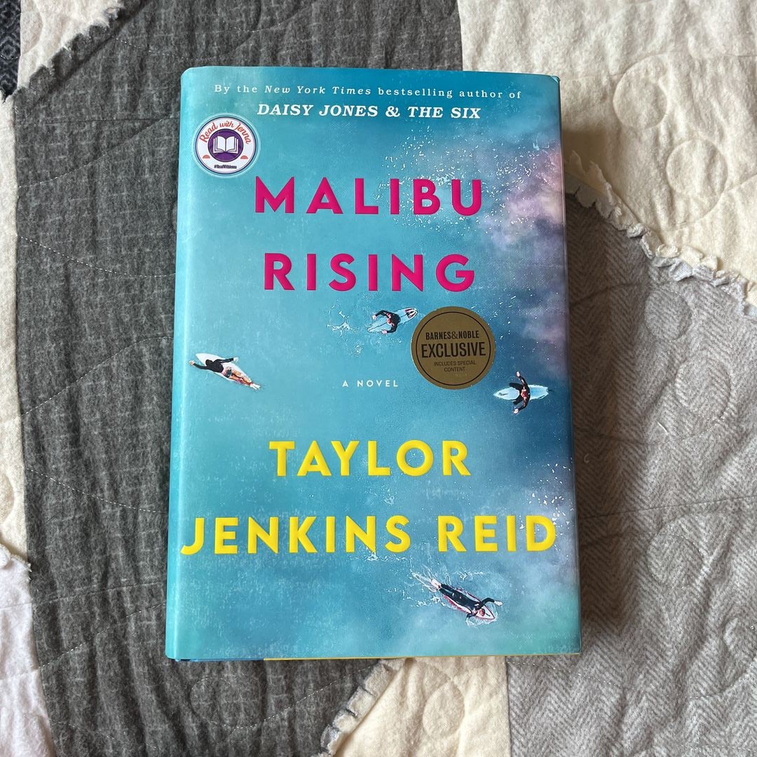 Malibu Rising by Taylor Jenkins Reid, Hardcover | Pangobooks