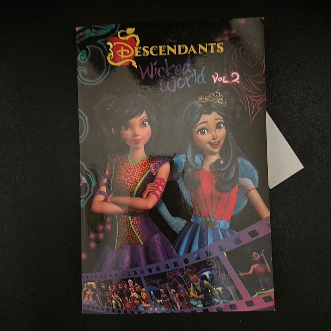 Disney Descendants Wicked World Cinestory Comic Vol. 2 by Disney ...