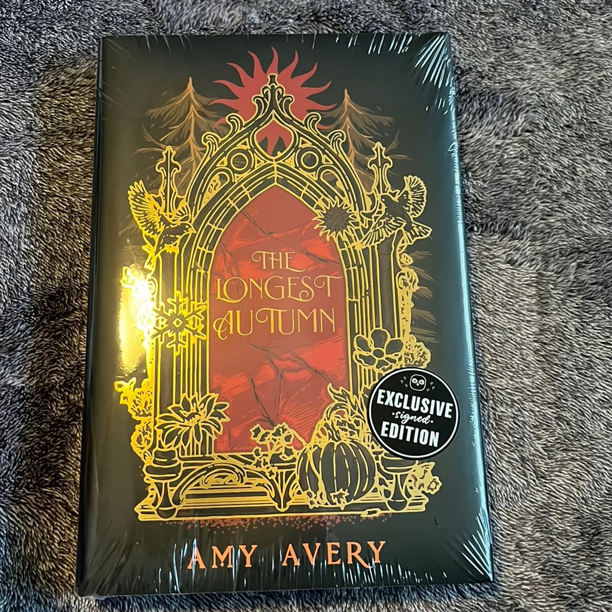 The Longest Autumn (Owl Crate Edition) by Amy Avery, Hardcover | Pangobooks