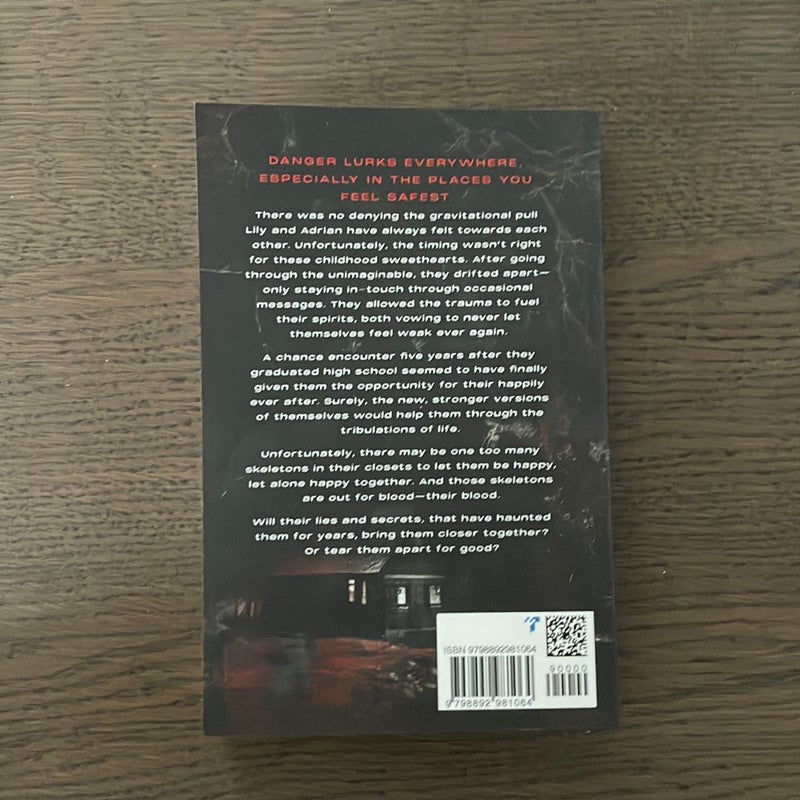 These Crimson Bonds by Annie Gray, Paperback | Pangobooks