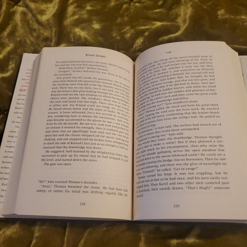 1356 by Bernard Cornwell, Hardcover | Pangobooks