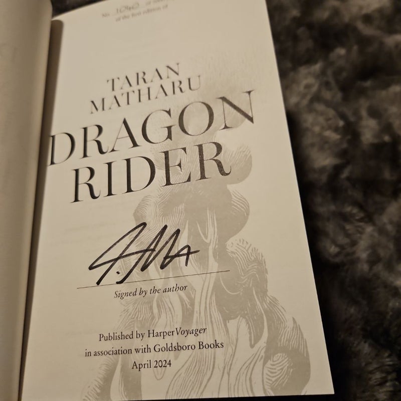 Dragon Rider by Taran Matharu, Hardcover | Pangobooks