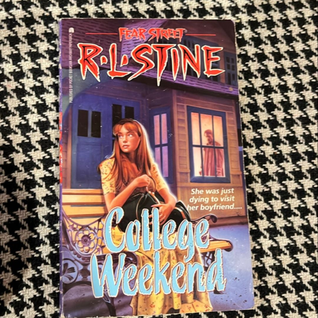 College Weekend *1995 first edition by R. L. Stine, Paperback | Pangobooks