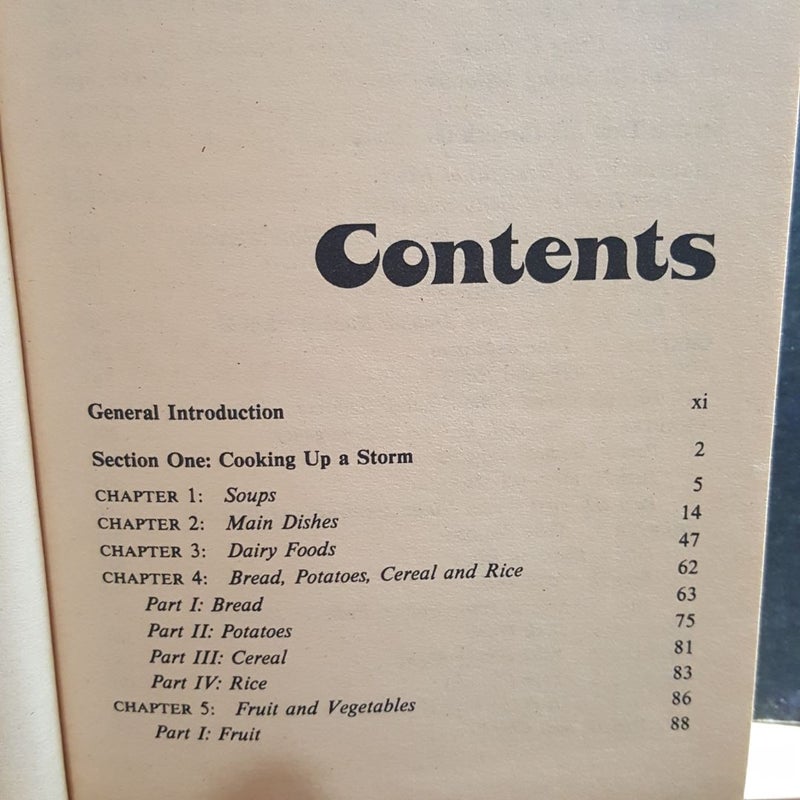 Hints from Heloise by Heloise, Paperback | Pangobooks