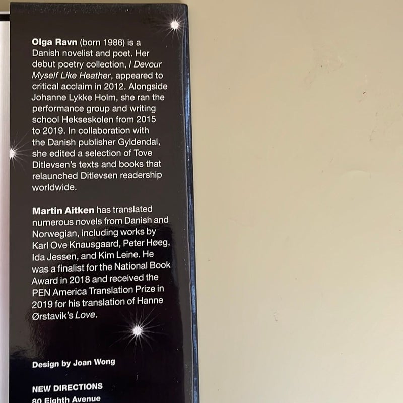 The Employees by Olga Ravn, Hardcover | Pangobooks