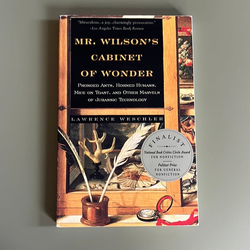 Mr. Wilson's Cabinet of Wonder by Lawrence Weschler, Paperback | Pangobooks