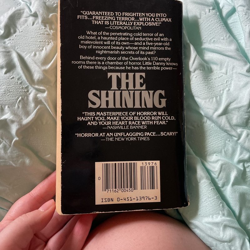The shining by Stephen King, Paperback | Pangobooks