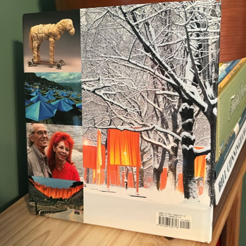 Christo and Jeanne-Claude by Jan Greenberg, Sandra Jordan