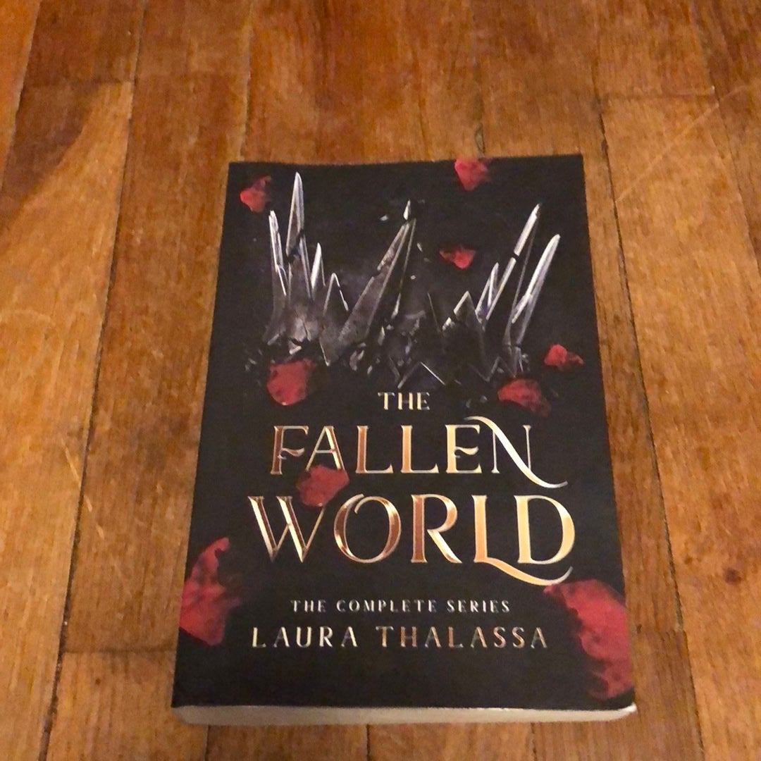 The Fallen World by Laura Thalassa, Paperback | Pangobooks