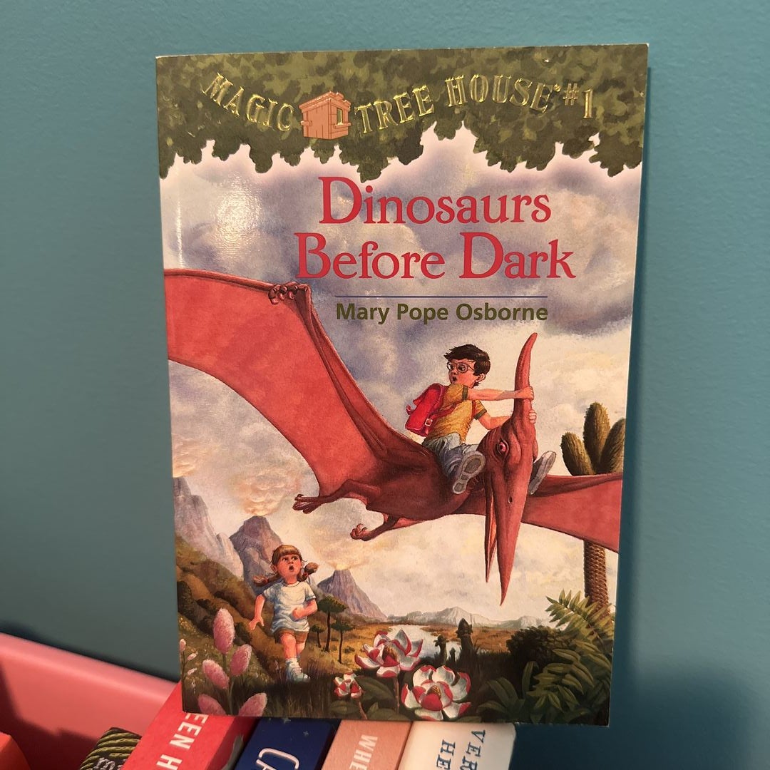 Dinosaurs Before Dark