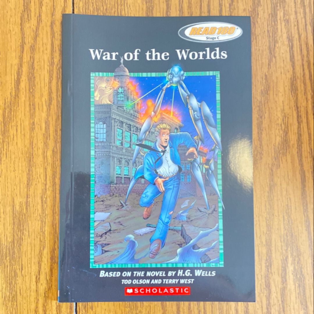 War of the Worlds by Tod Olson and Terry West, Paperback | Pangobooks
