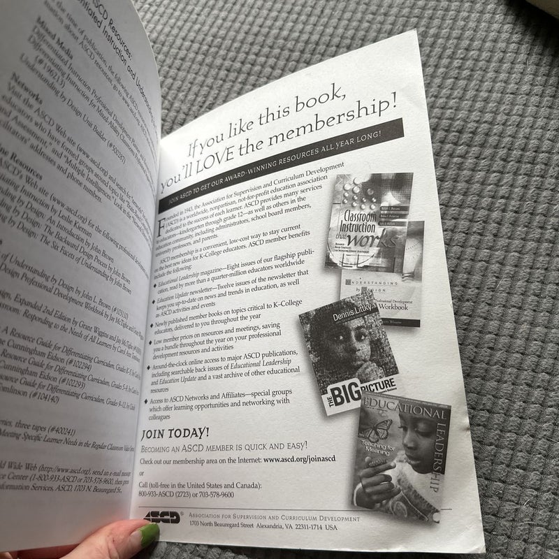 Integrating Differentiated Instruction and Understanding by Design by Carol Ann Tomlinson, Jay ...