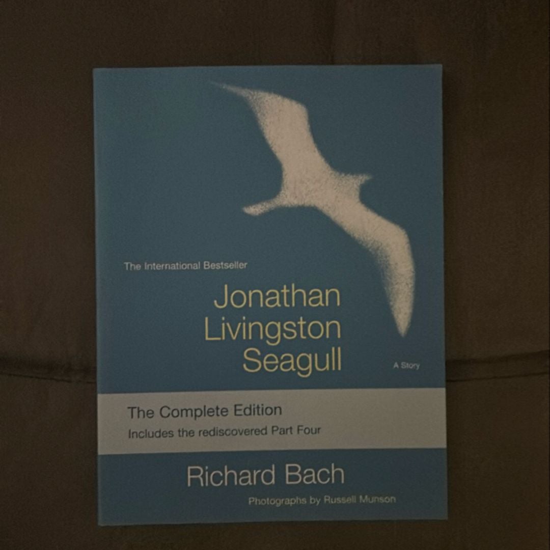 Jonathan Livingston Seagull by Richard Bach; Russell Munson (By ...
