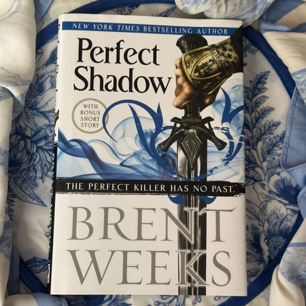 Perfect Shadow by Brent Weeks