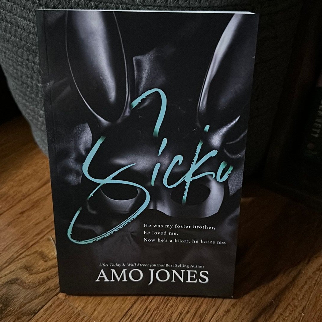 Sicko by Amo Jones, Paperback | Pangobooks