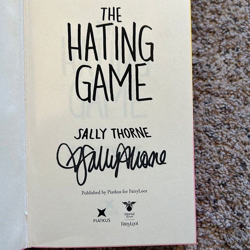 The Hating Game by Sally Thorne, Hardcover | Pangobooks