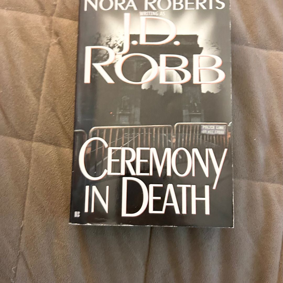Ceremony in Death by J. D. Robb, Paperback | Pangobooks
