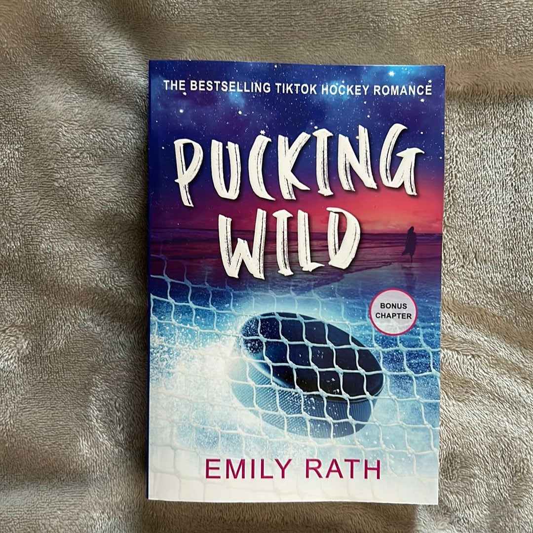 Pucking Wild by Emily Rath, Paperback | Pangobooks