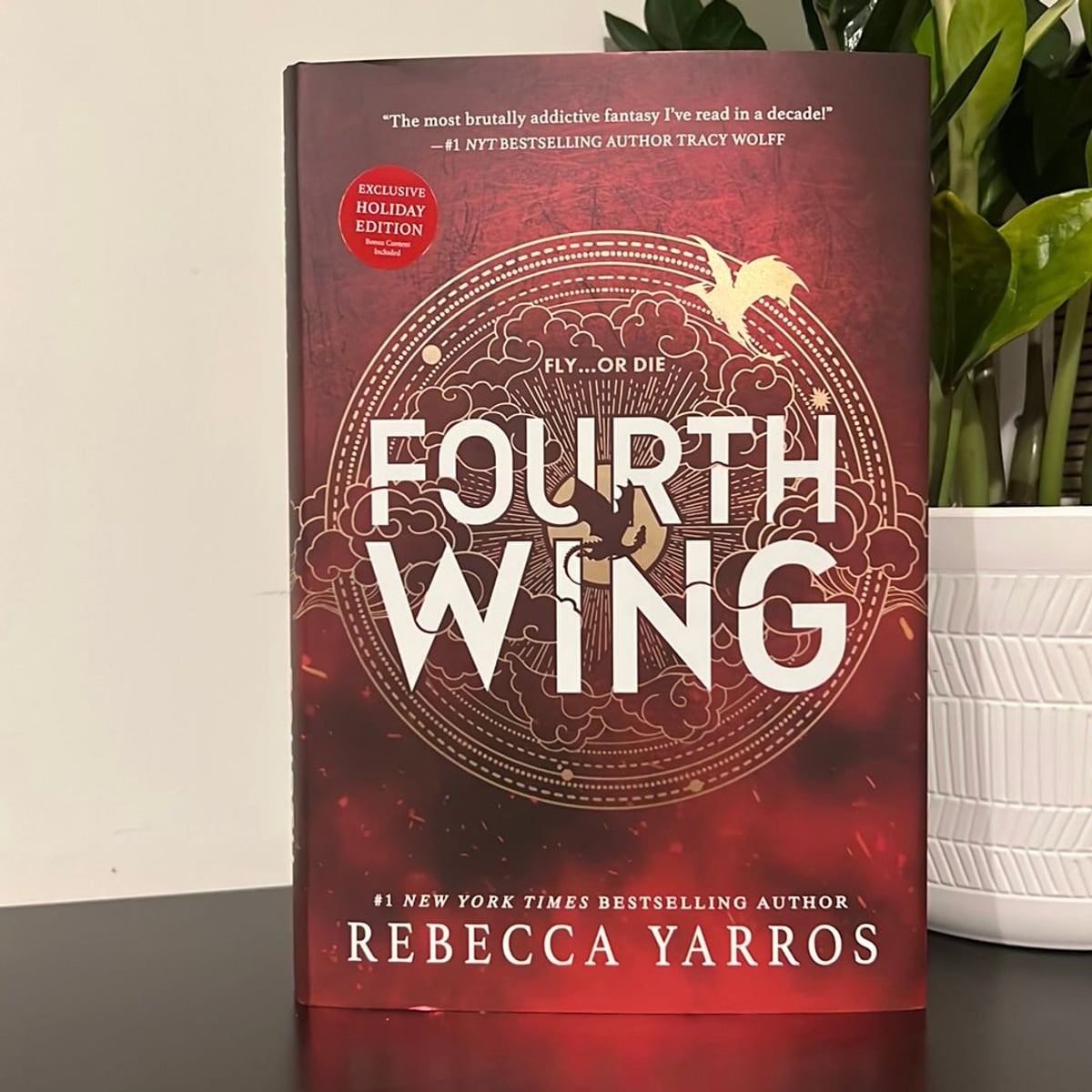 Fourth Wing (Special Edition) by Rebecca Yarros, Hardcover | Pangobooks