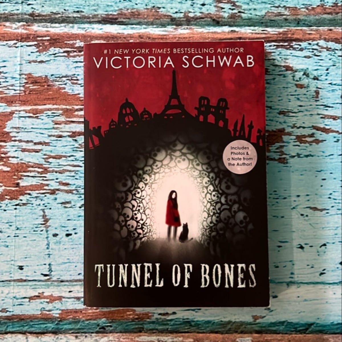Tunnel of Bones by Victoria Schwab, V. E. Schwab
