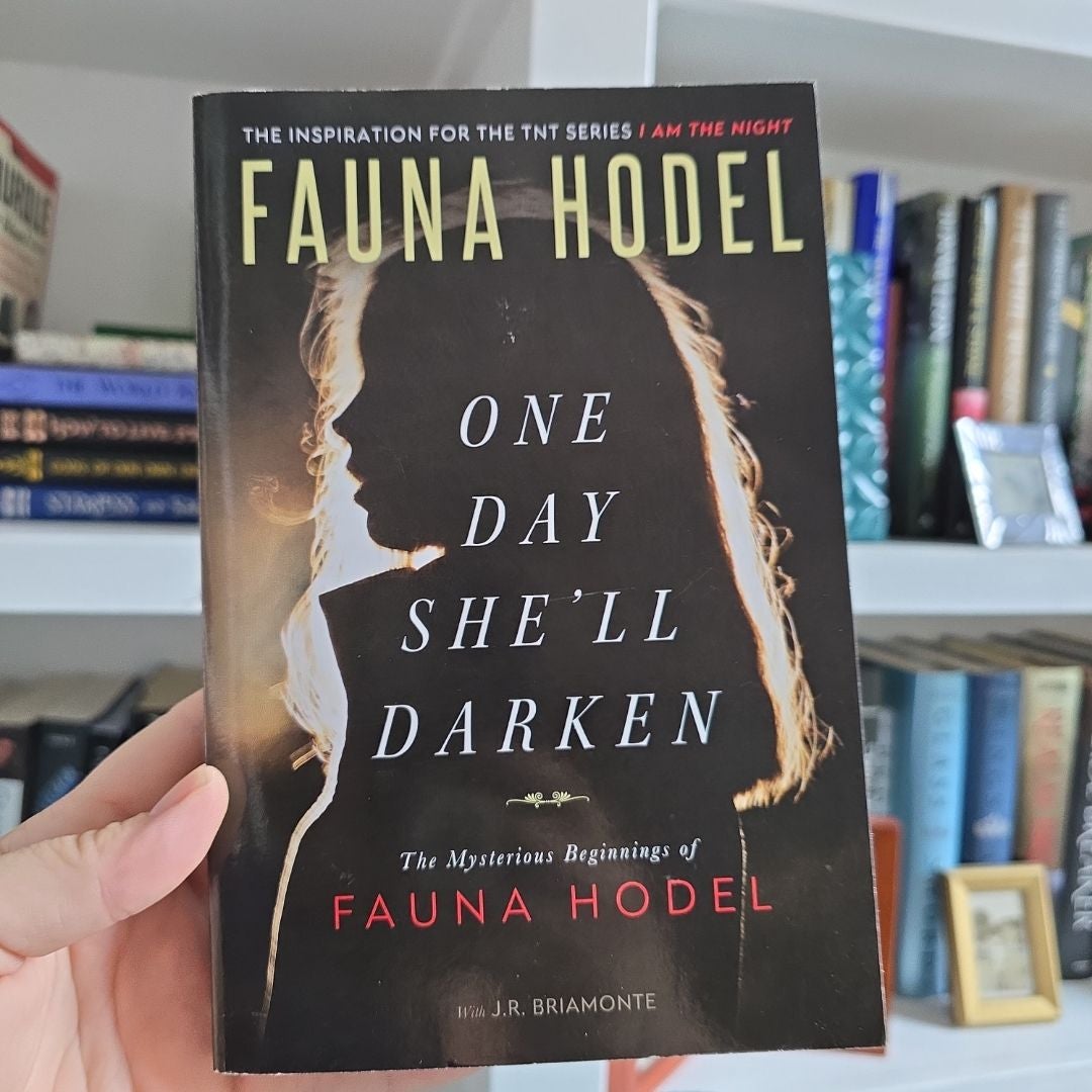 One Day She'll Darken by Fauna Hodel, Paperback | Pangobooks