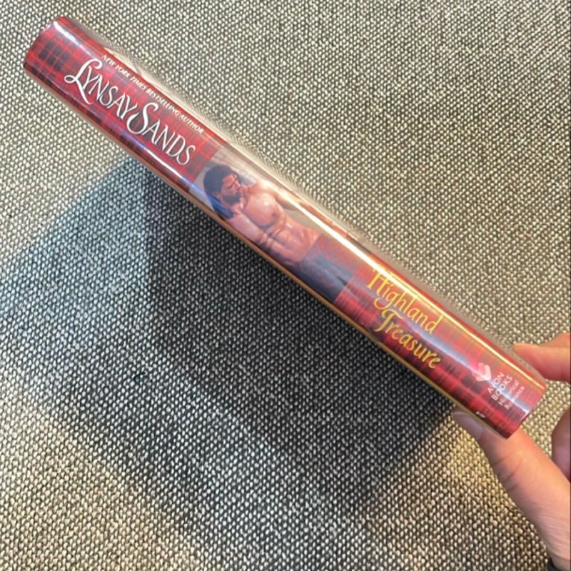 Highland Treasure by Lynsay Sands