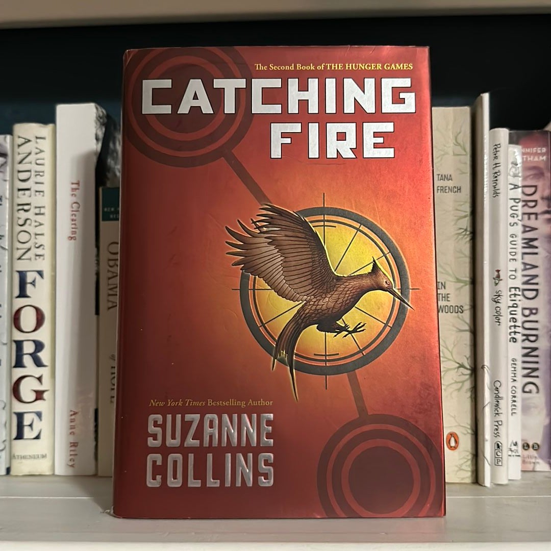 Catching Fire by Suzanne Collins, Hardcover | Pangobooks