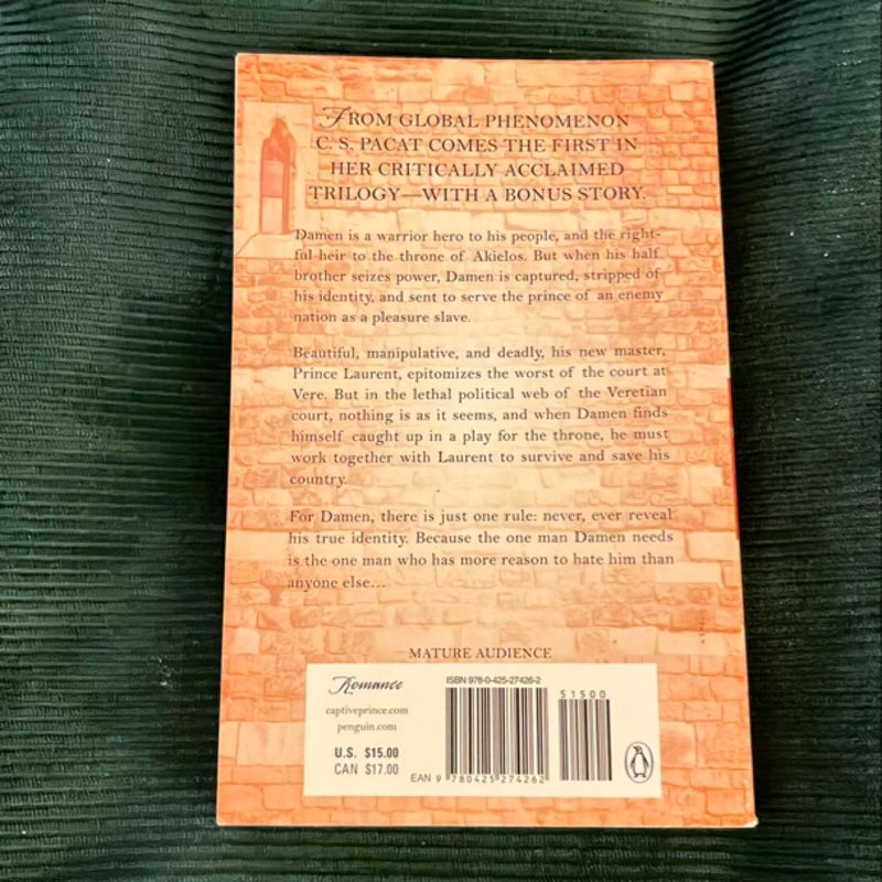 Captive Prince by C. S. Pacat, Paperback | Pangobooks