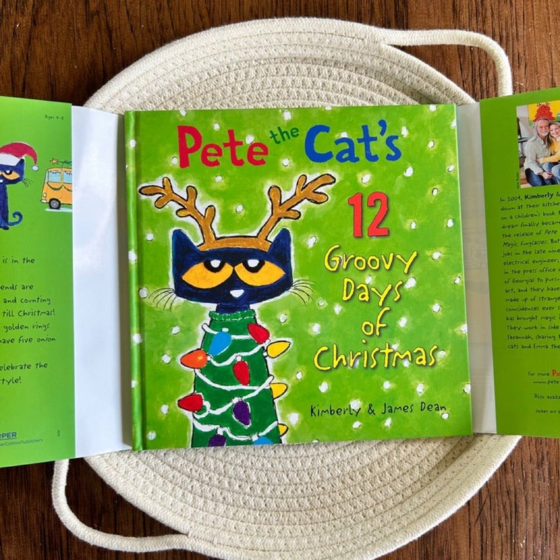 Pete the Cat's 12 Groovy Days of Christmas by Kimberly Dean