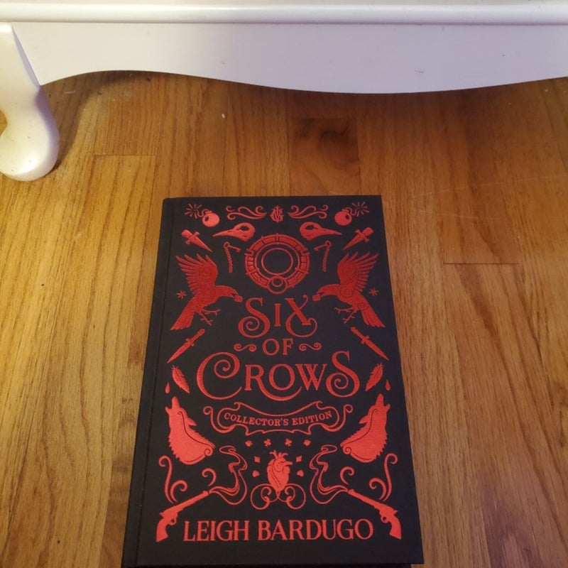 Six of Crows Collectors Edition by Leigh Bardugo , Hardcover | Pangobooks