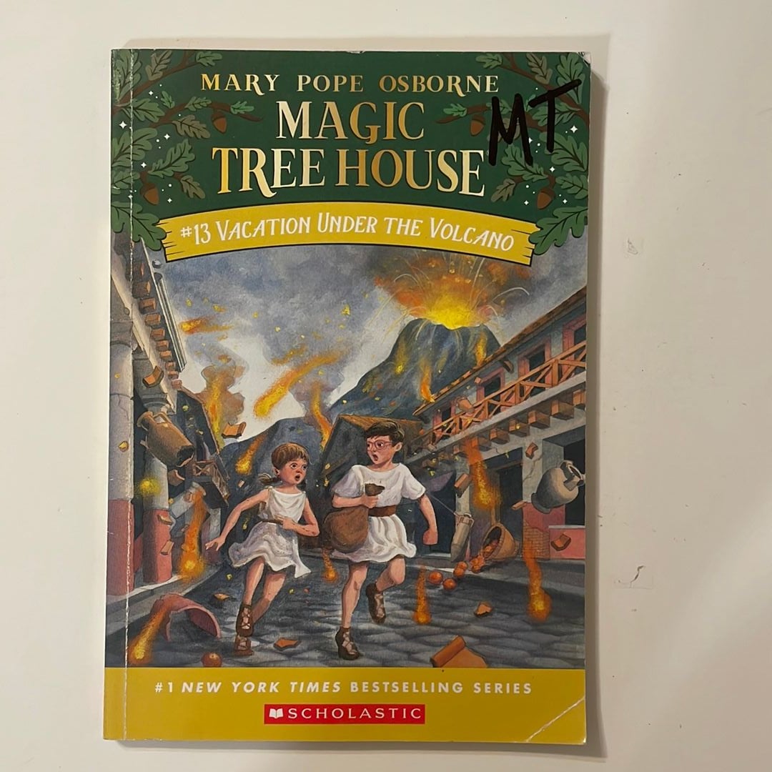 Vacation Under the Volcano by Mary Pope Osborne, Paperback | Pangobooks