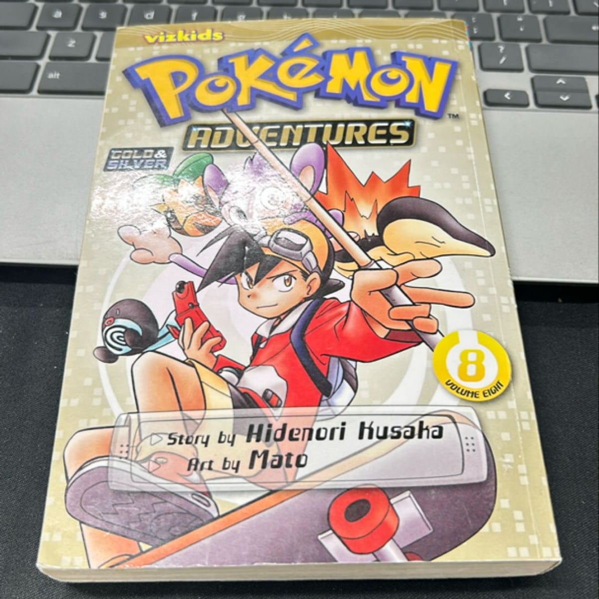 Pokémon Adventures (Gold and Silver), Vol. 8 by Hidenori Kusaka, Mato