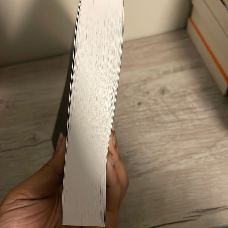 Contract Bound by Elle Mae, Paperback | Pangobooks