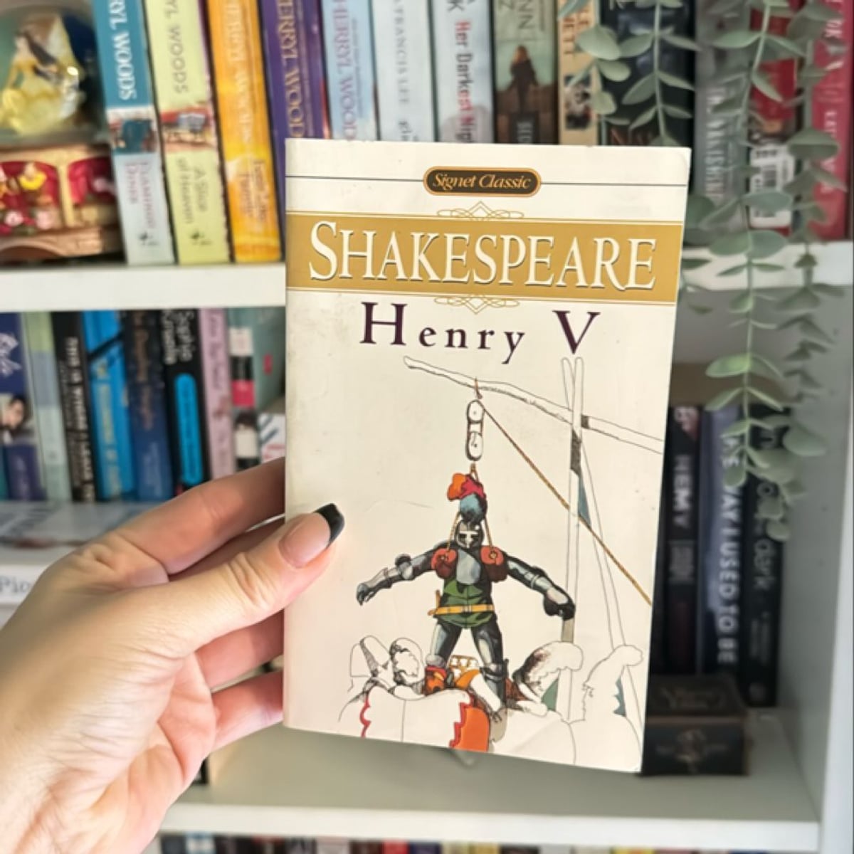 Henry V by William Shakespeare