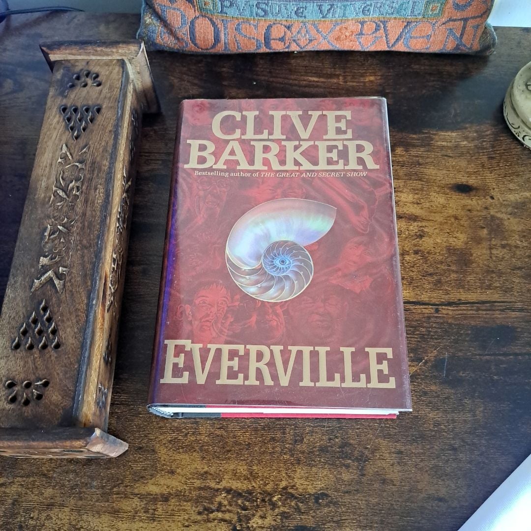Everville by Clive Barker