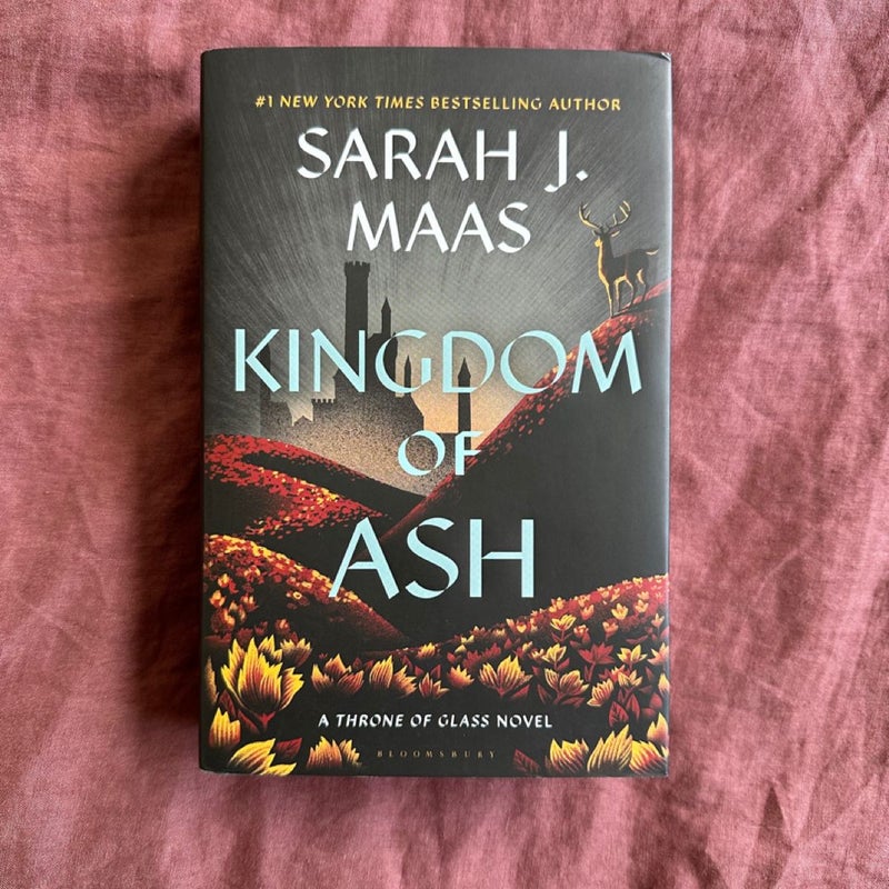Kingdom of Ash by Sarah J. Maas, Hardcover | Pangobooks