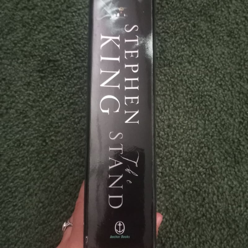 The Stand by Stephen King, Paperback | Pangobooks