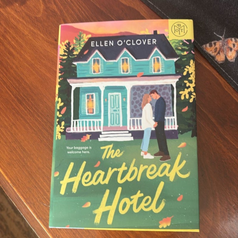 The Heartbreak Hotel by Ellen O’Clover, Hardcover | Pangobooks