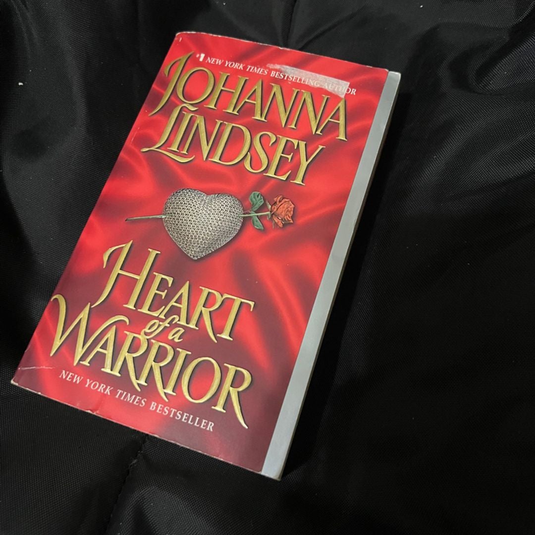 Heart of a Warrior by Johanna Lindsey, Paperback | Pangobooks