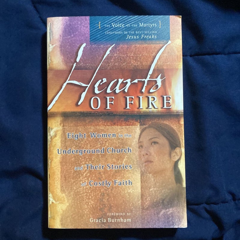 Hearts of Fire by Voice of Voice of the Martyr, Paperback | Pangobooks
