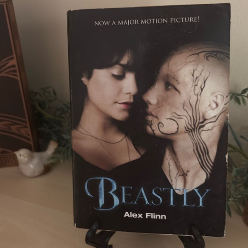 Beastly by Alex Finn, Paperback | Pangobooks