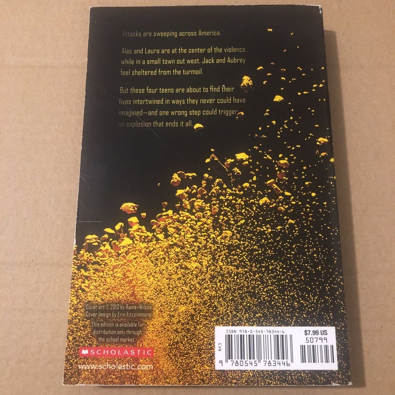 Black Out by Robison Wells, Paperback | Pangobooks