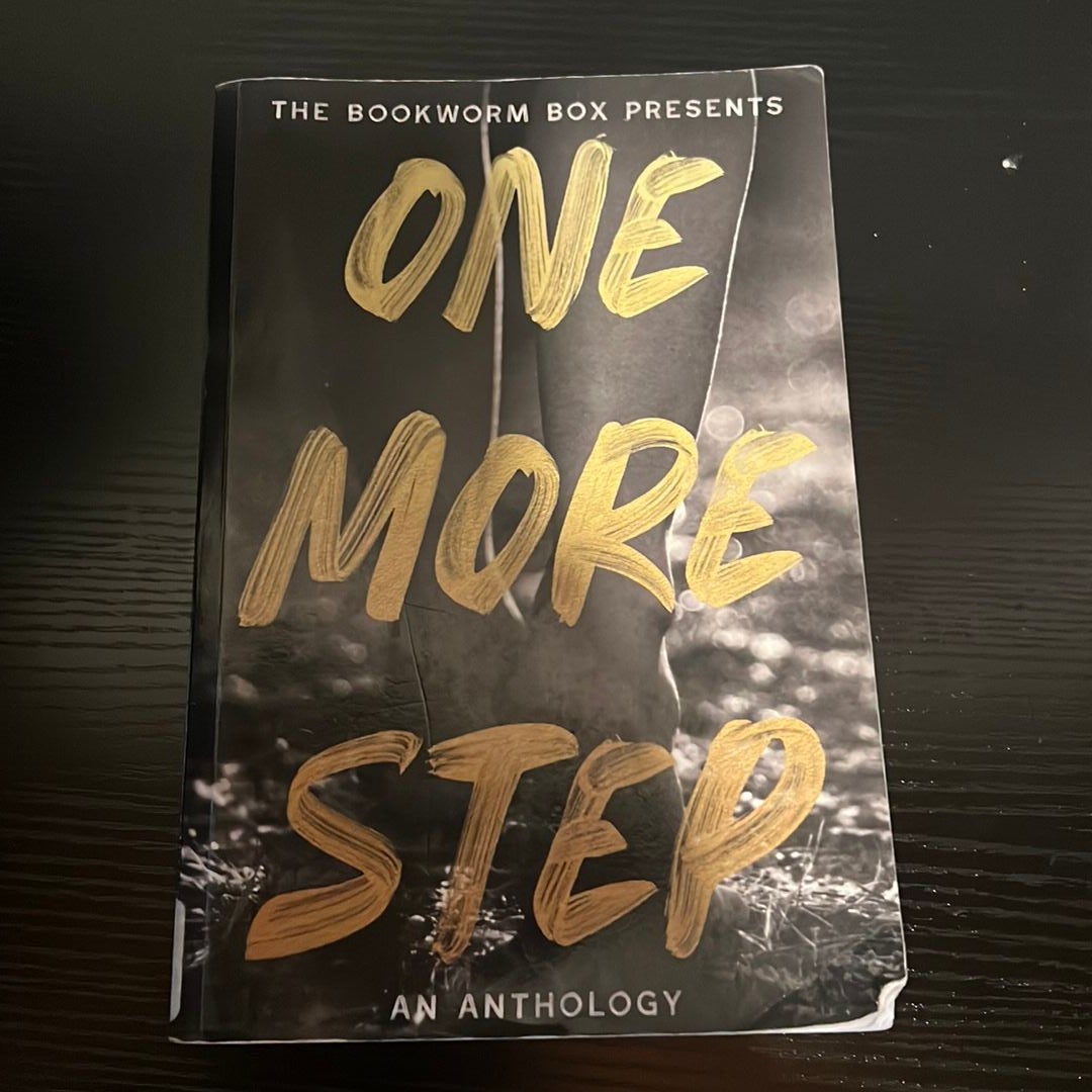 One more step by Colleen Hoover , Paperback | Pangobooks