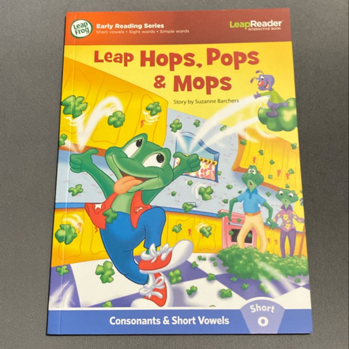 Leaps, Hops, Pops & Mops by Suzanne Barchers, Paperback | Pangobooks